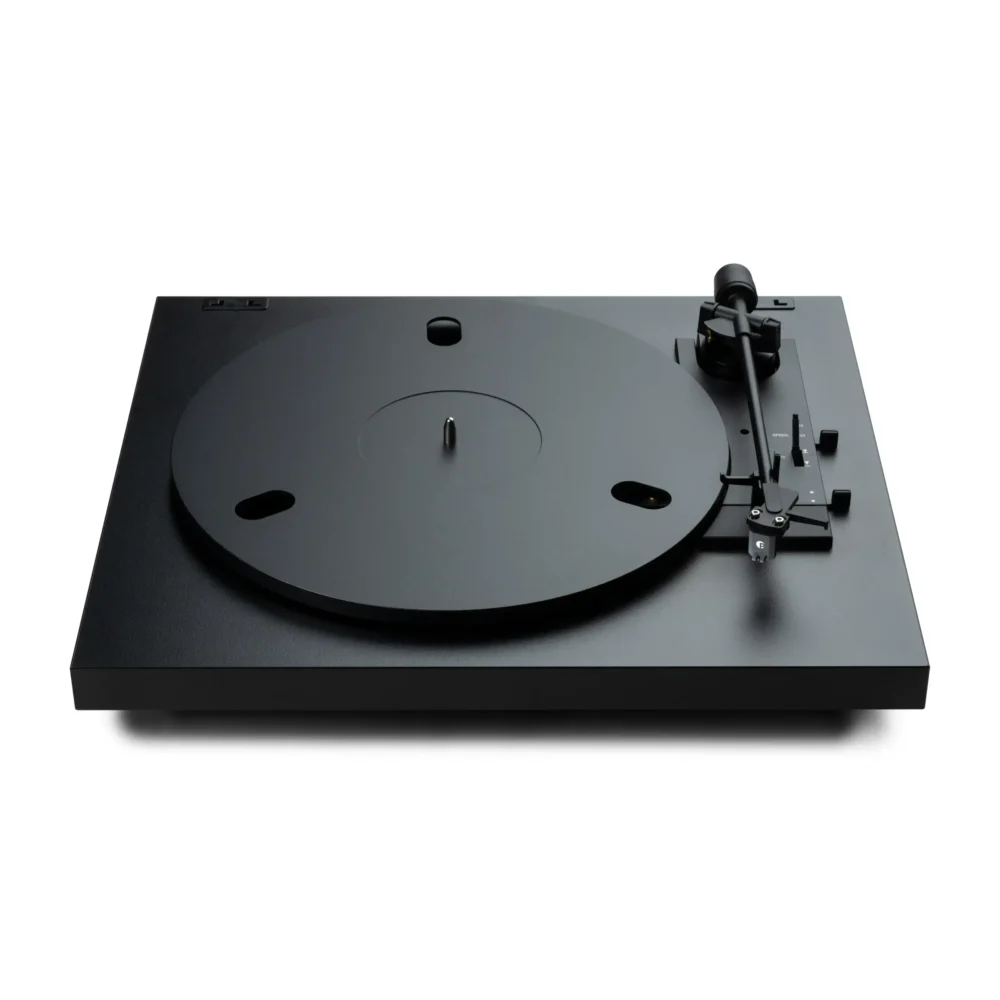 Pro-Ject AUTOMAT A1.2 Black OM10 gramofon | Artist d.o.o.